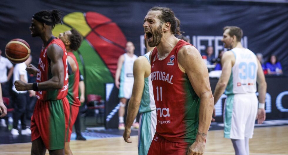 Basquetebol - Confederação do Desporto de Portugal